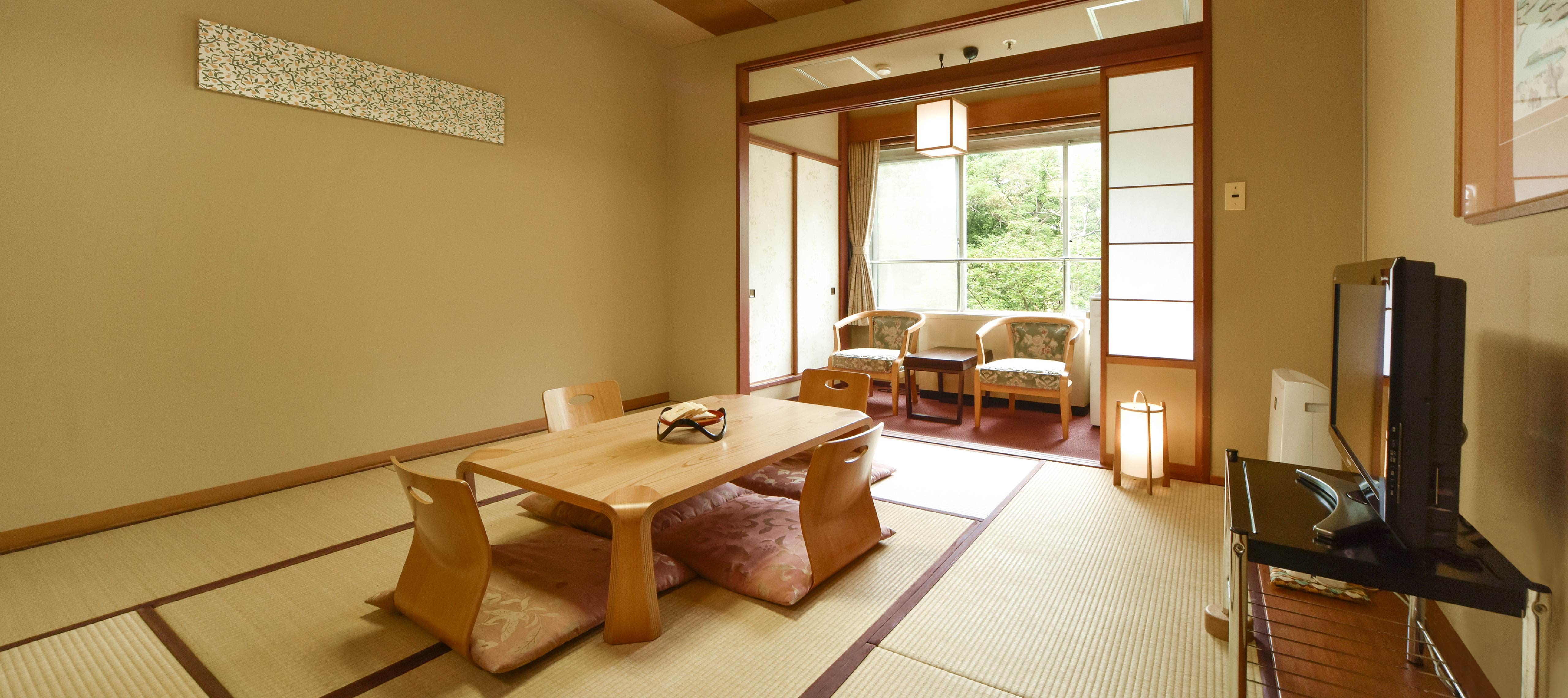 Casual Japanese Room No Bathtub Room | Guest rooms |HOTEL SHIKANOYU ...